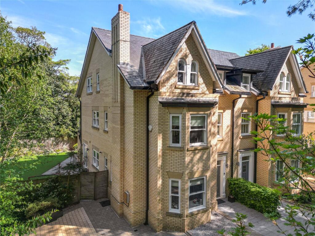 5 bedroom semi-detached house for sale in Bradgate Road, Altrincham ...