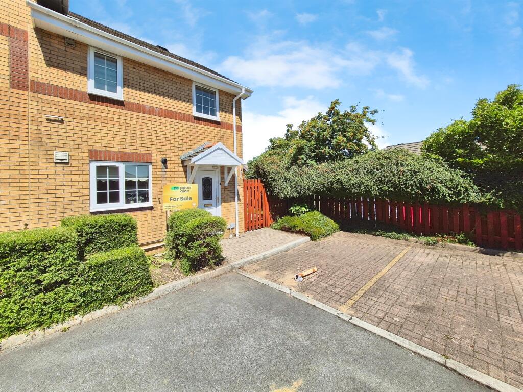 2 bedroom semi-detached house for sale in Ty Bryn, Tredegar, NP22