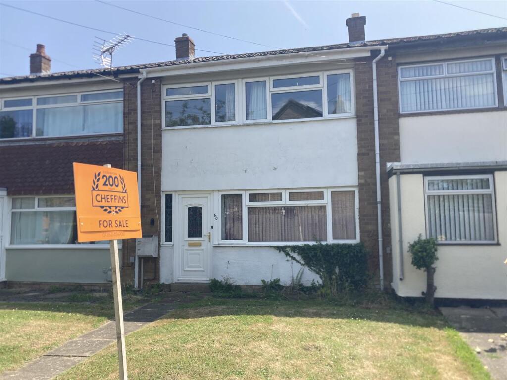 3 bedroom terraced house for sale in Abbots Way, Ely, CB6