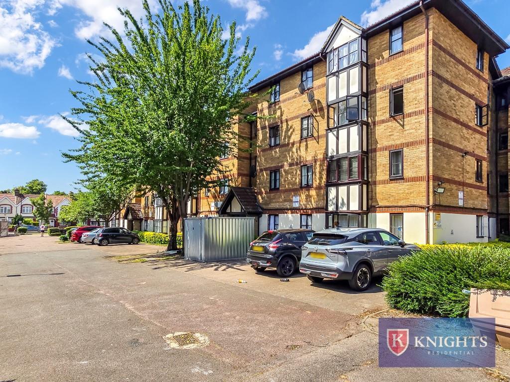 1 bedroom apartment for sale in Somerset Gardens, White Hart Lane ...