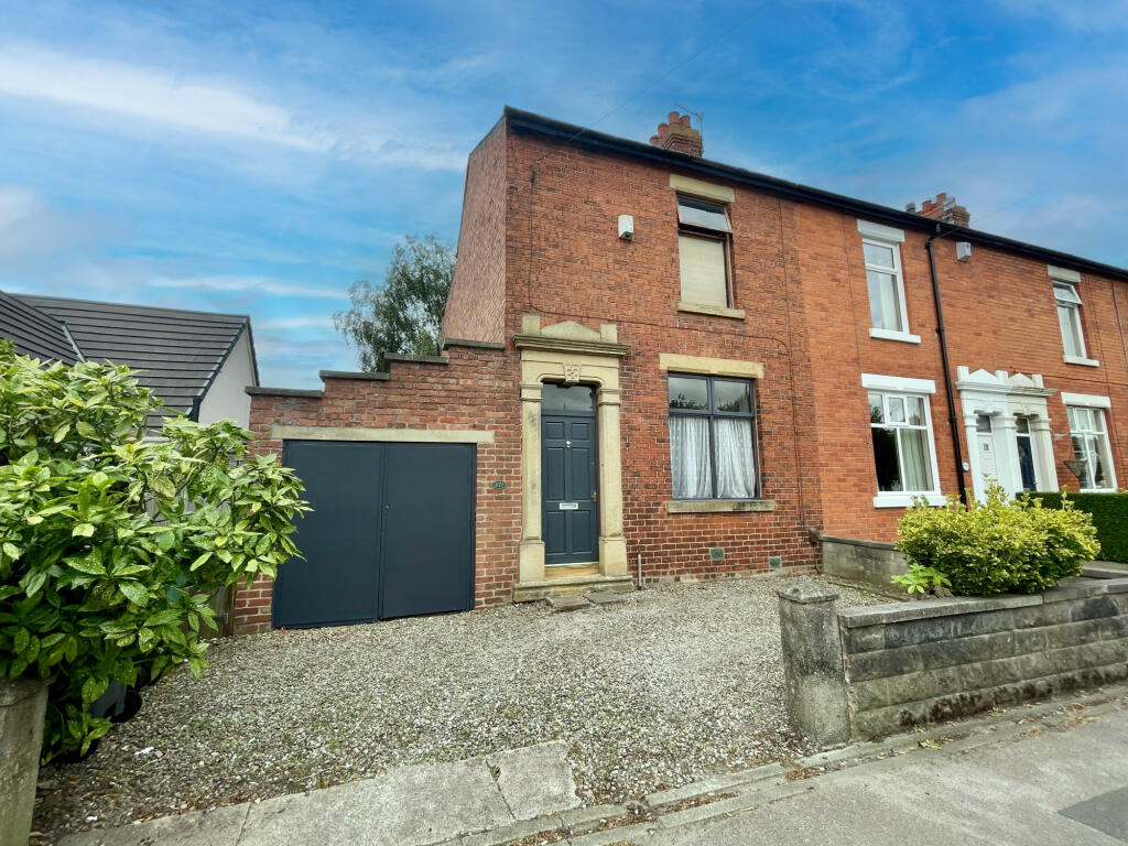 2 bedroom end of terrace house for sale in Tag Lane, Preston, PR2