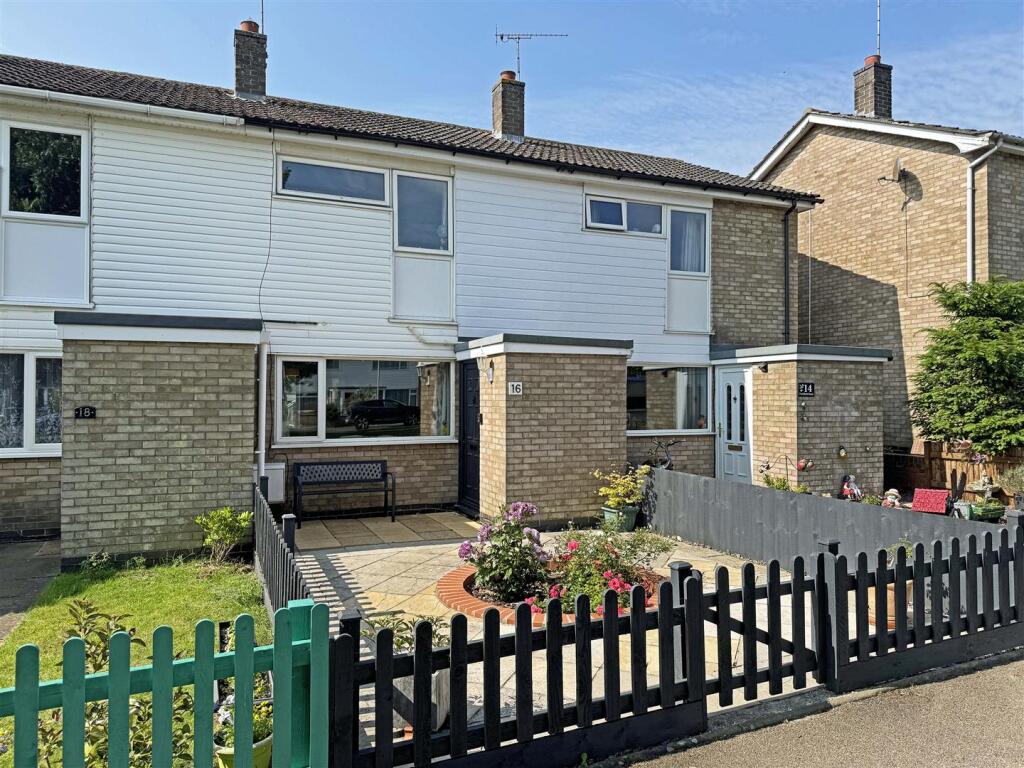 2 bedroom terraced house for sale in Parkfield Road, Ryhall, PE9