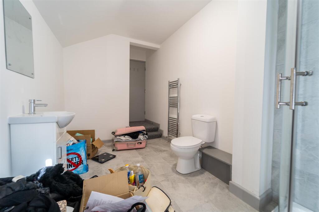 5 bedroom house for rent in Teignmouth Road, Birmingham, B29