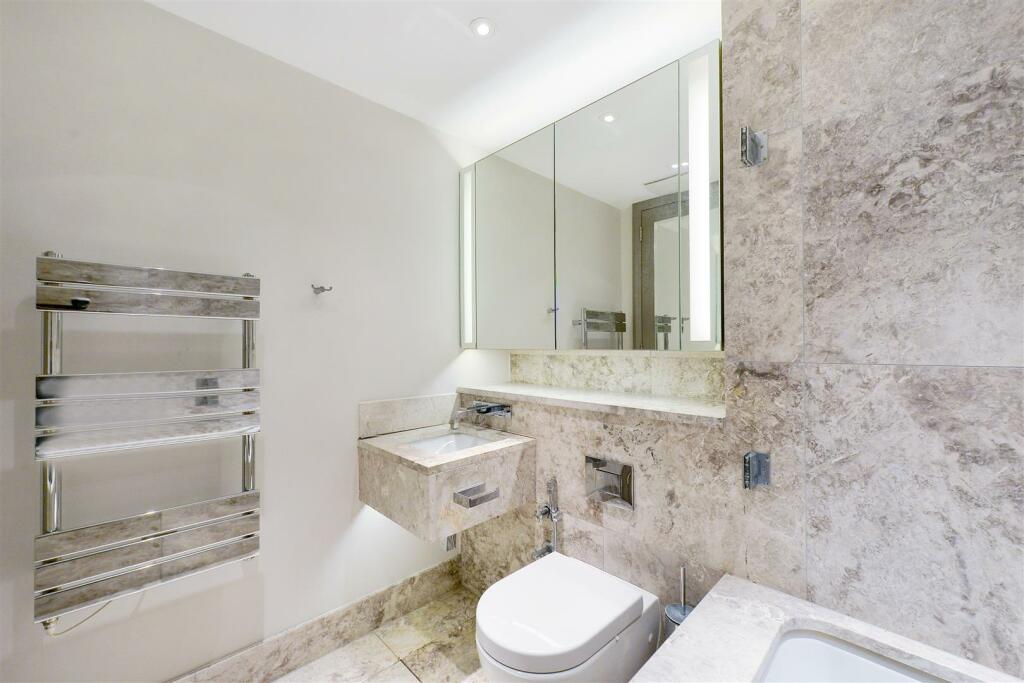 3 bedroom flat for sale in 55 Ebury Street, Belgravia, SW1, SW1W