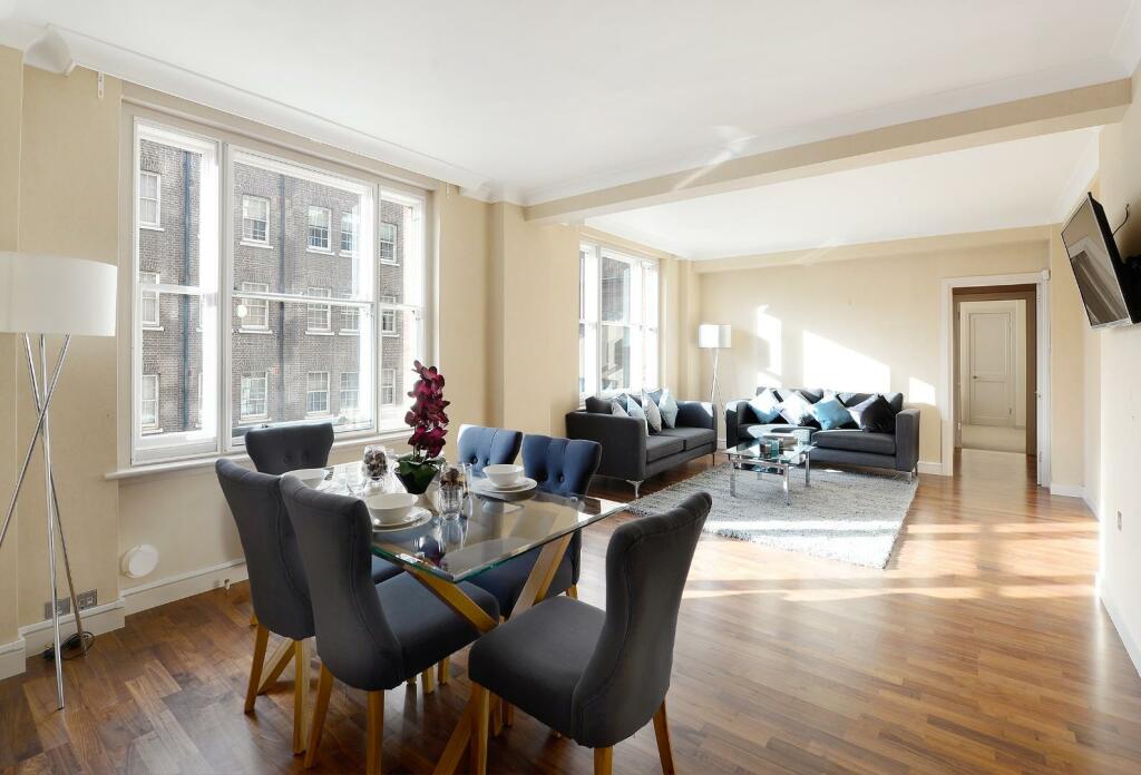 3 bedroom flat for rent in 39 Hill Street, Mayfair W1J
