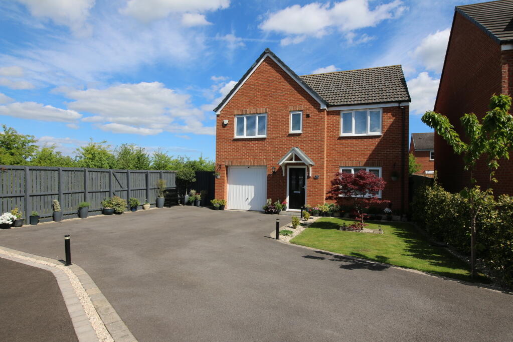 5 bedroom detached house for sale in Bell Avenue, Bowburn, Durham, DH6