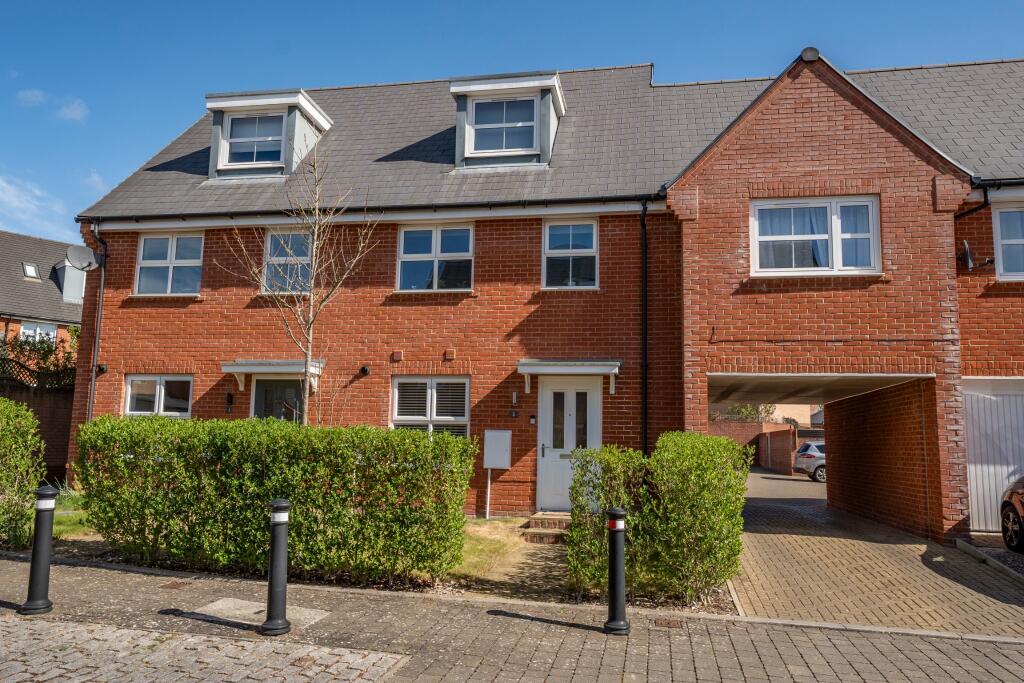 3 bedroom terraced house for sale in Comber Close, Andover, SP11 6YQ, SP11