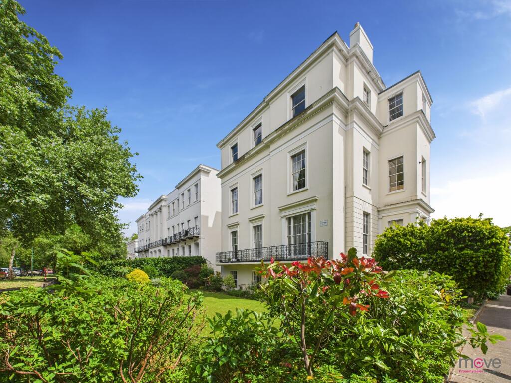 2 bedroom flat for sale in Pittville Lawn, Wyddrington House, GL52