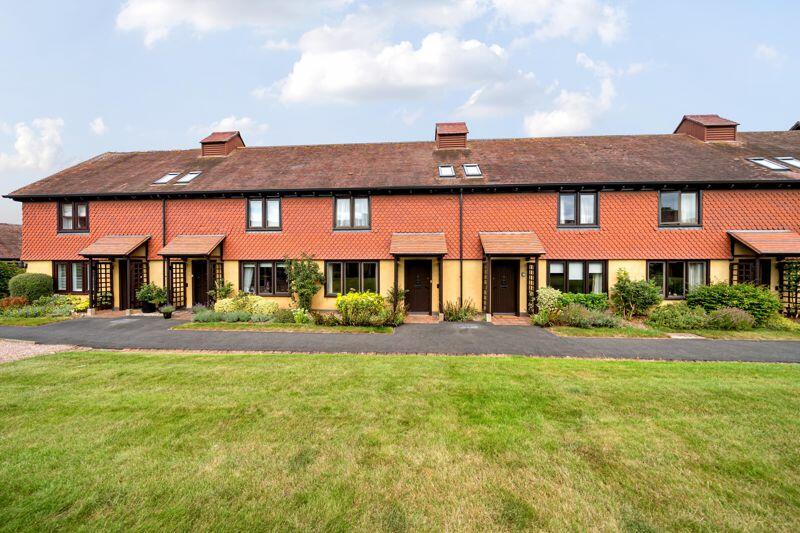 2 bedroom retirement property for sale in Berrow Court, Worcester, WR8