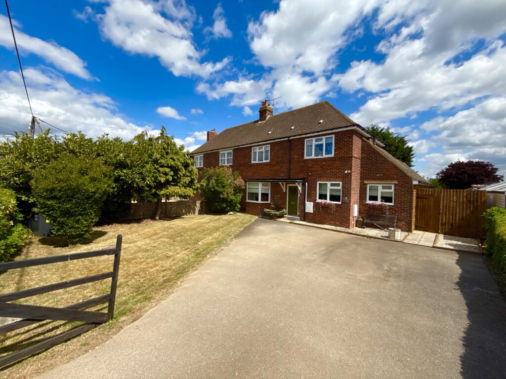 3 bedroom semi-detached house for sale in Scothern Road, Nettleham, LN2