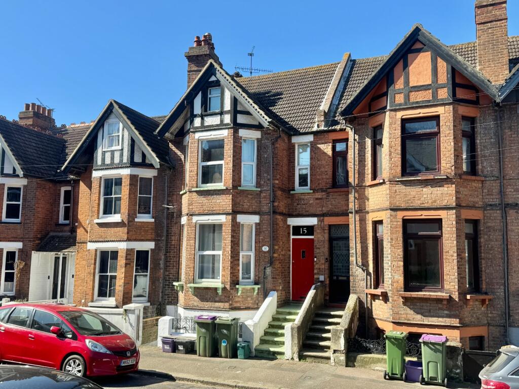 8 bedroom terraced house for sale in Folkestone, Kent, CT19