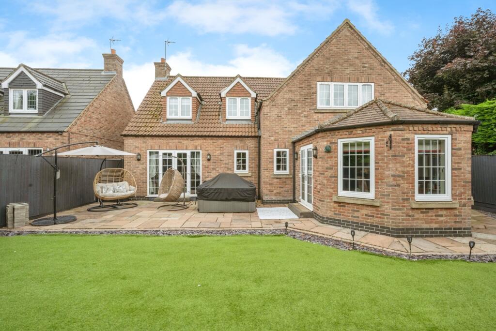 5 bedroom detached house for sale in High Street, Hook, Goole, East ...