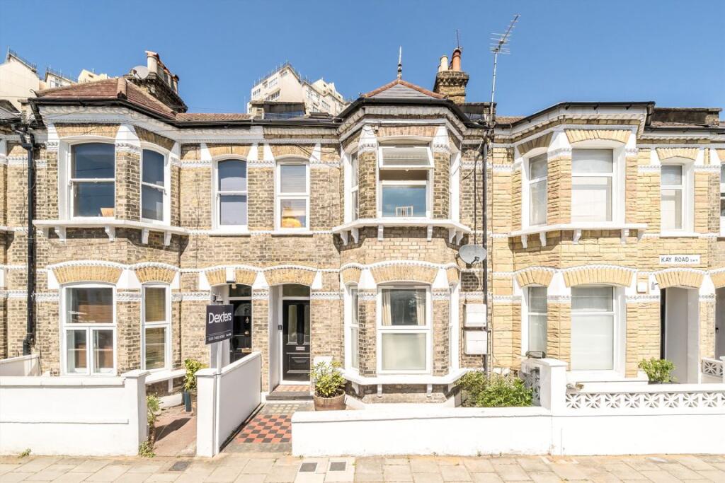 2 bedroom flat for sale in Kay Road, Stockwell, SW9
