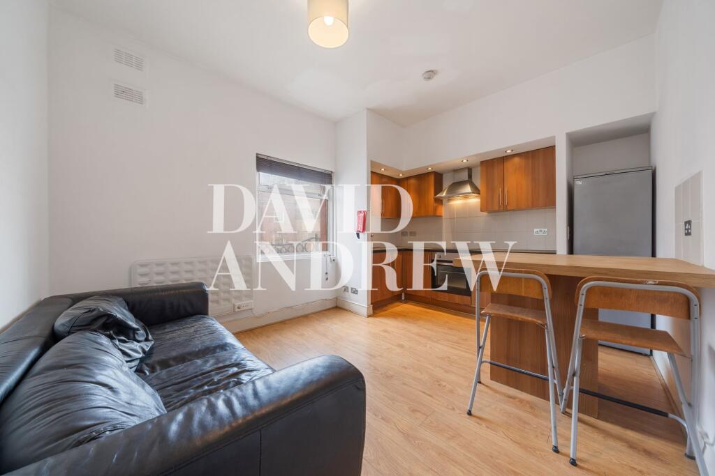 4 bedroom apartment for rent in Holloway Road, N7 8HG, N7