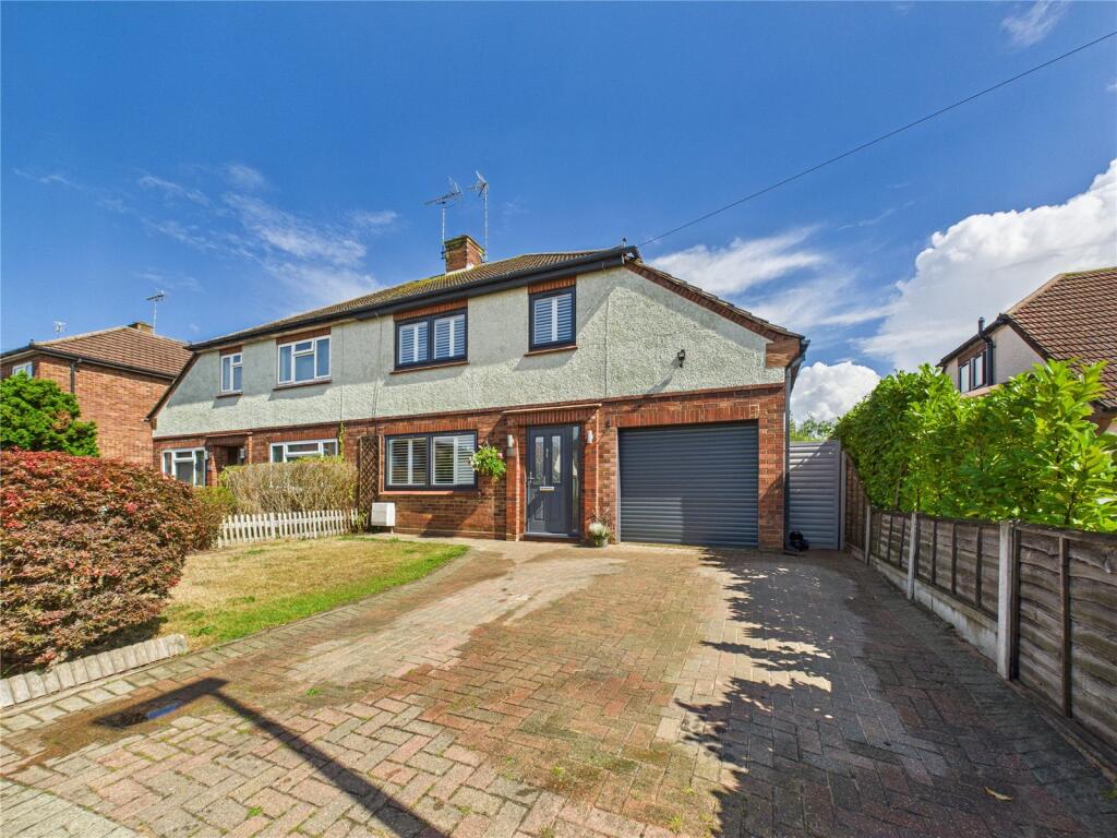 3 bedroom semi-detached house for sale in Prettygate Road, Colchester ...