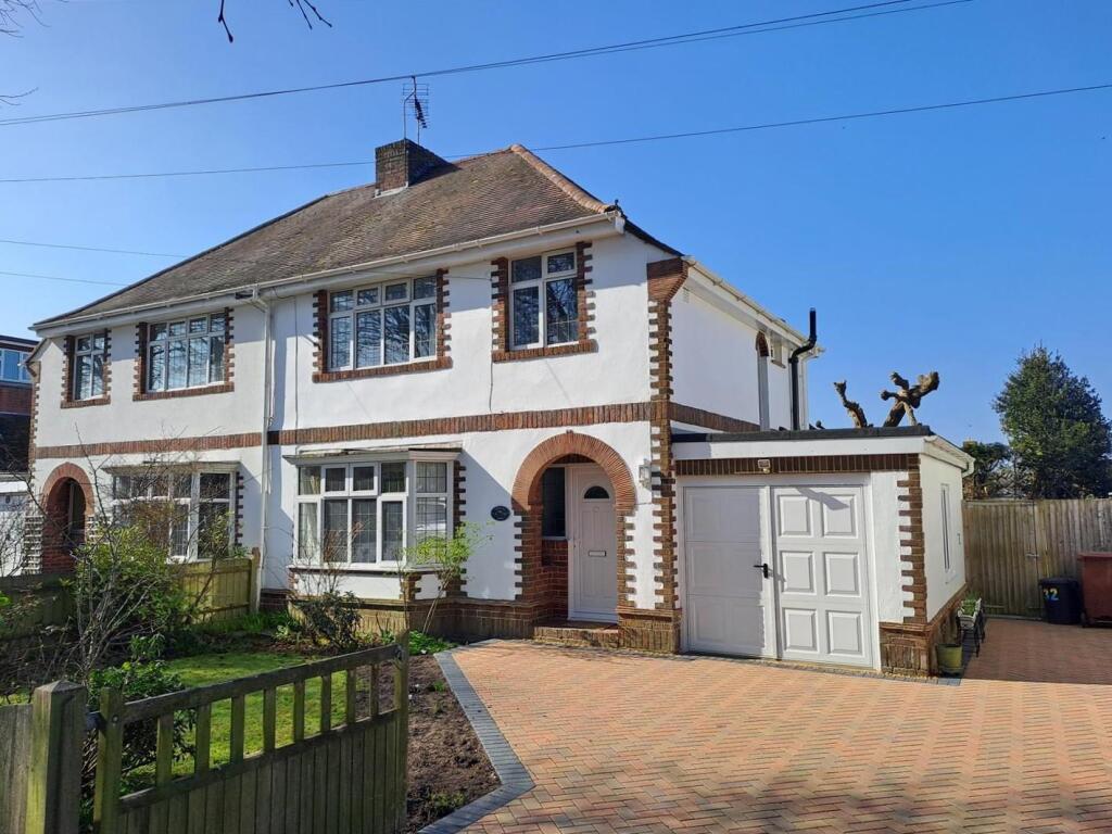 3 bedroom semi-detached house for sale in Old Manor Road, Rustington, BN16