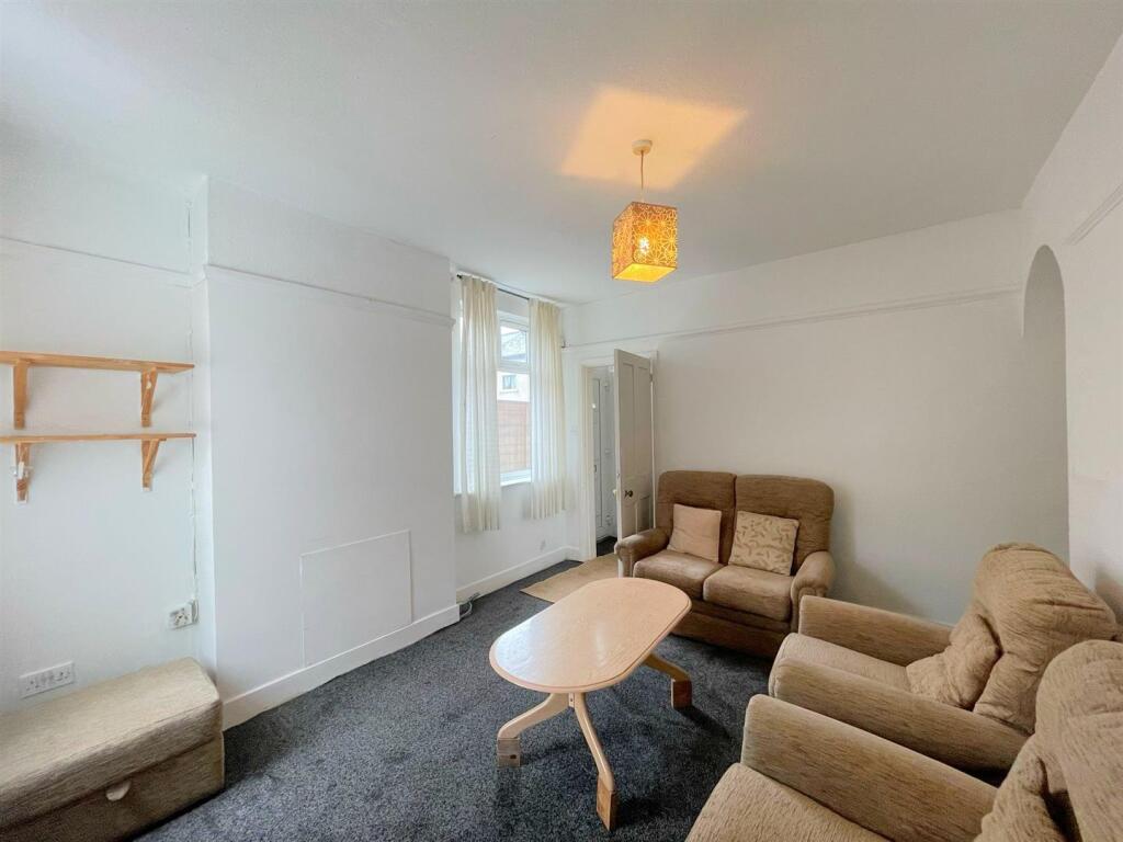 2 bedroom end of terrace house for sale in Linton Street, Off Evington ...