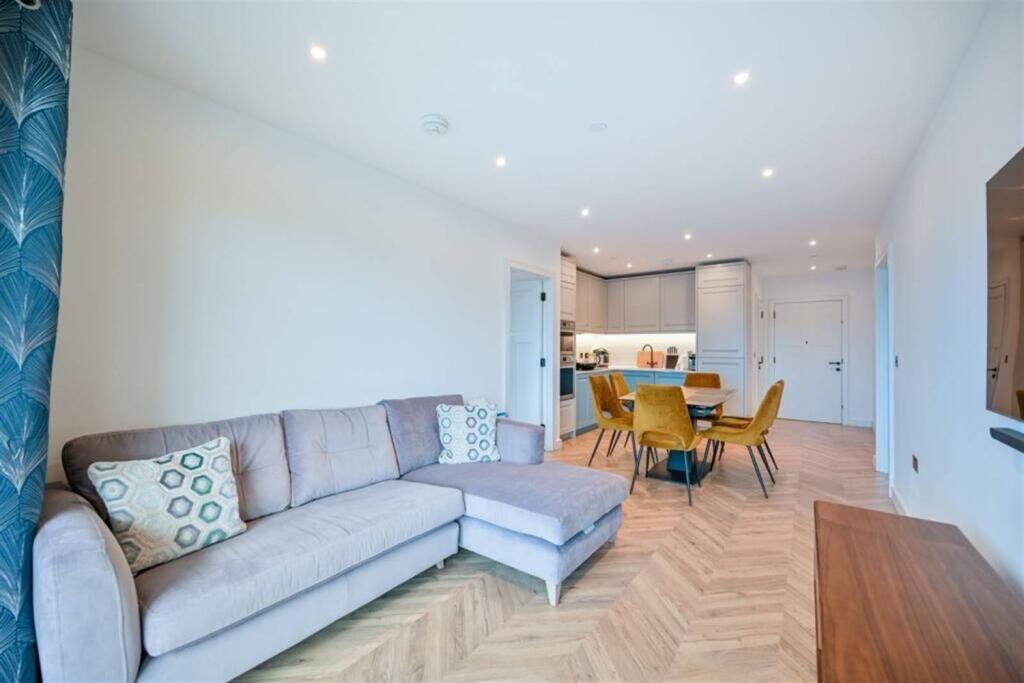 2 bedroom apartment for rent in Yorke House, Wheatfield Way, KT1