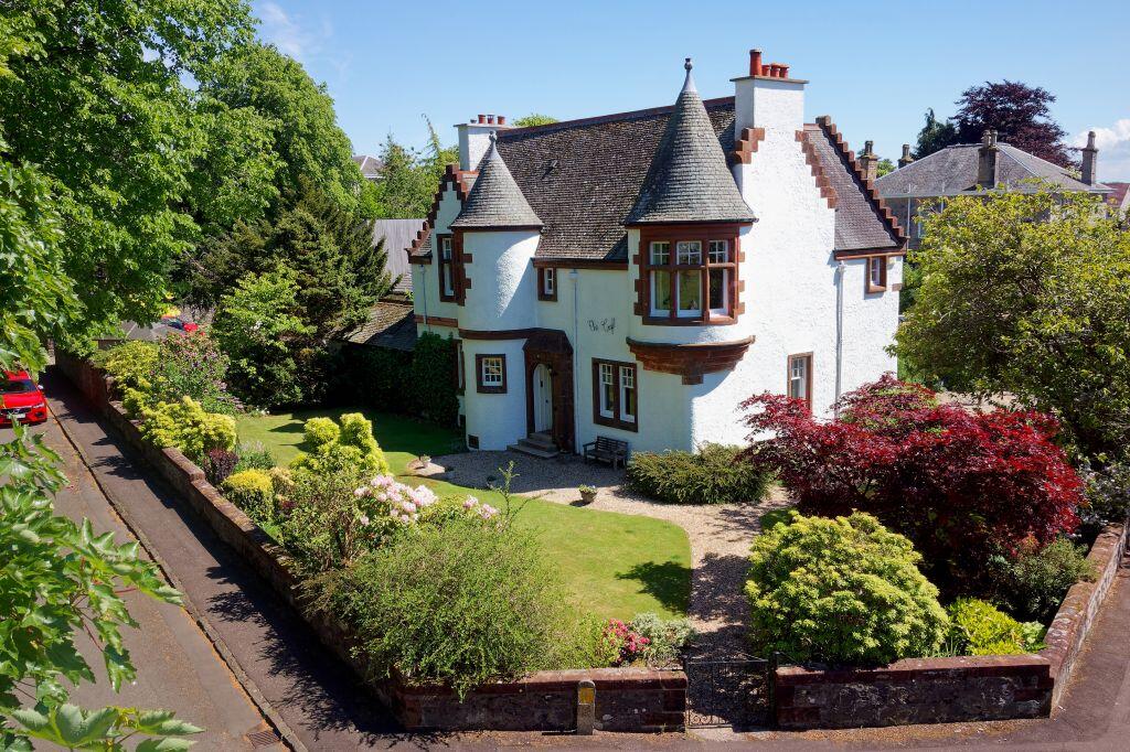 4 bedroom detached house for sale in The Croft, Park Road, Kilmacolm ...