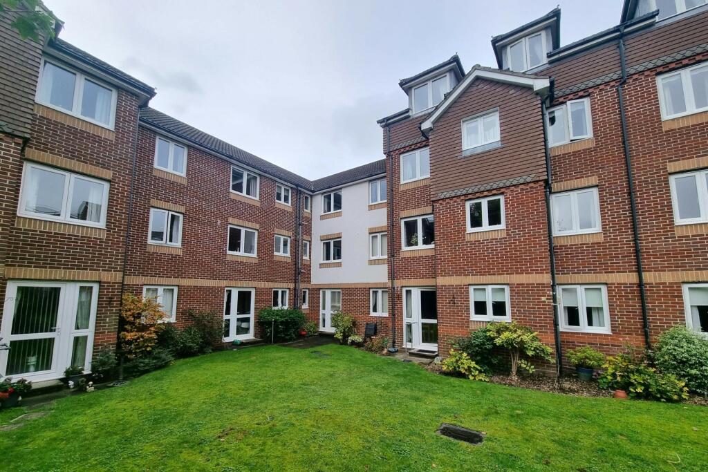 2 bedroom retirement property for sale in Moresby Court, Fareham, PO16