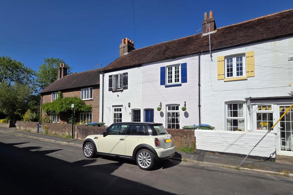 2 bedroom house for sale in North Wallington, Wallington, PO16