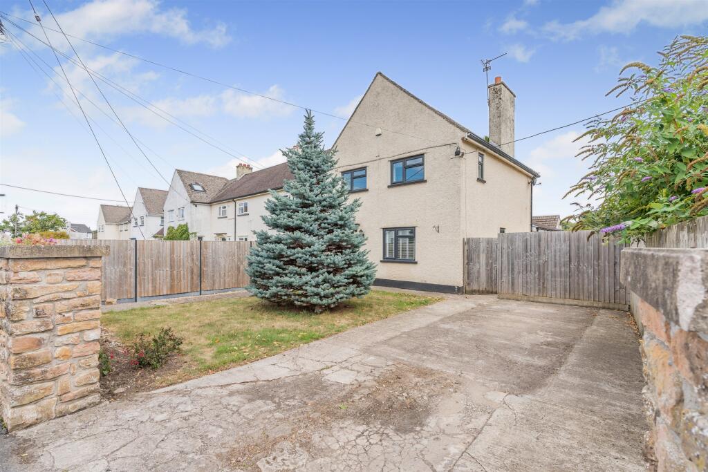 3 bedroom end of terrace house for sale in Sycamore Terrace, Magor ...