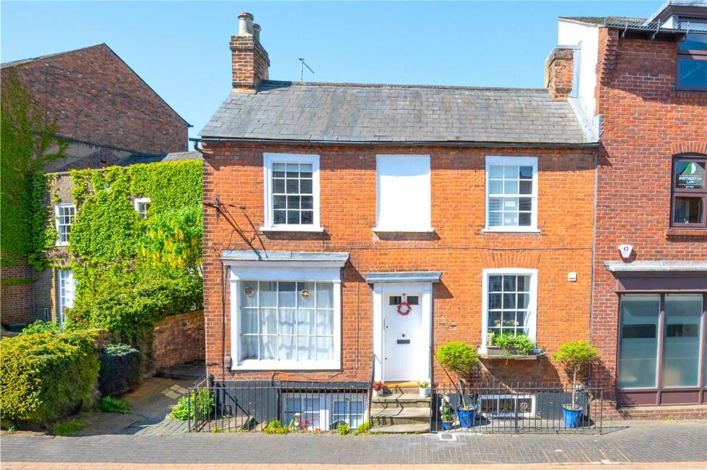 2 bedroom terraced house for sale in Verulam Road, St. Albans ...
