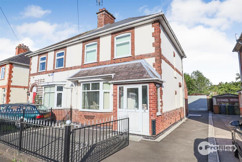 3 bedroom semi-detached house for sale in Bardon Road, Barwell, LE9