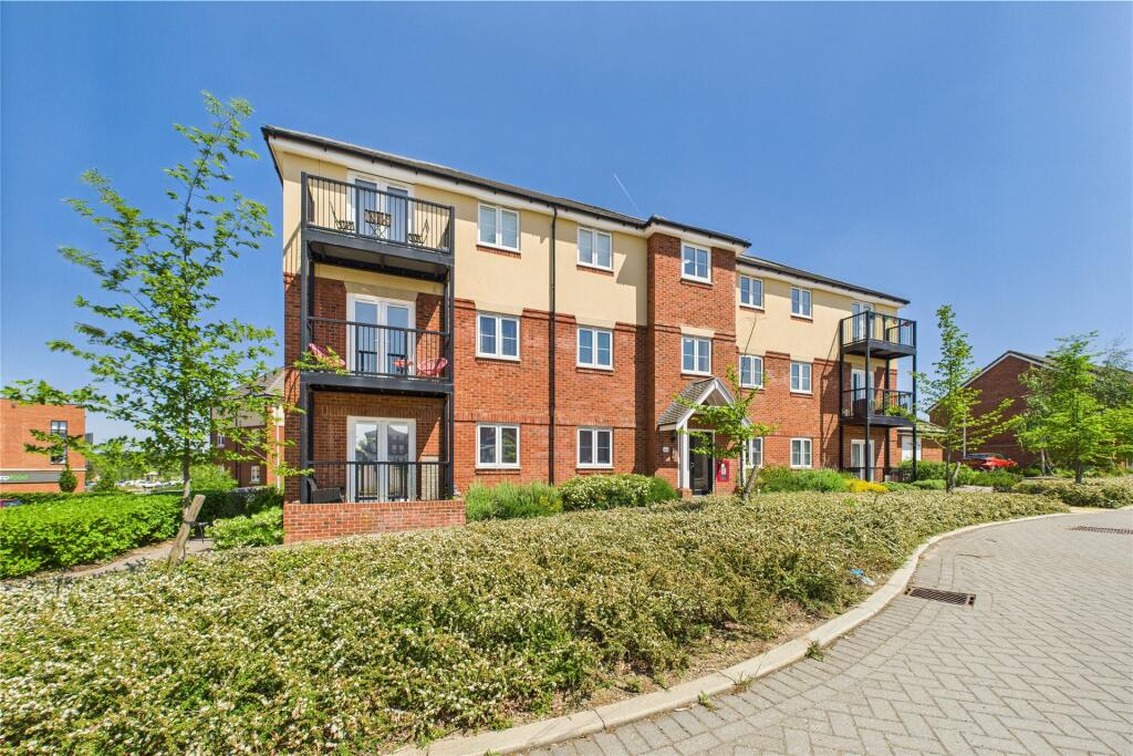 1 bedroom apartment for sale in Eamer Crescent, Wokingham, Berkshire, RG41