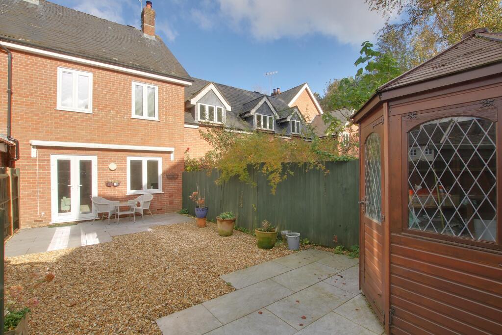 3 bedroom end of terrace house for sale in Romsey, SO51
