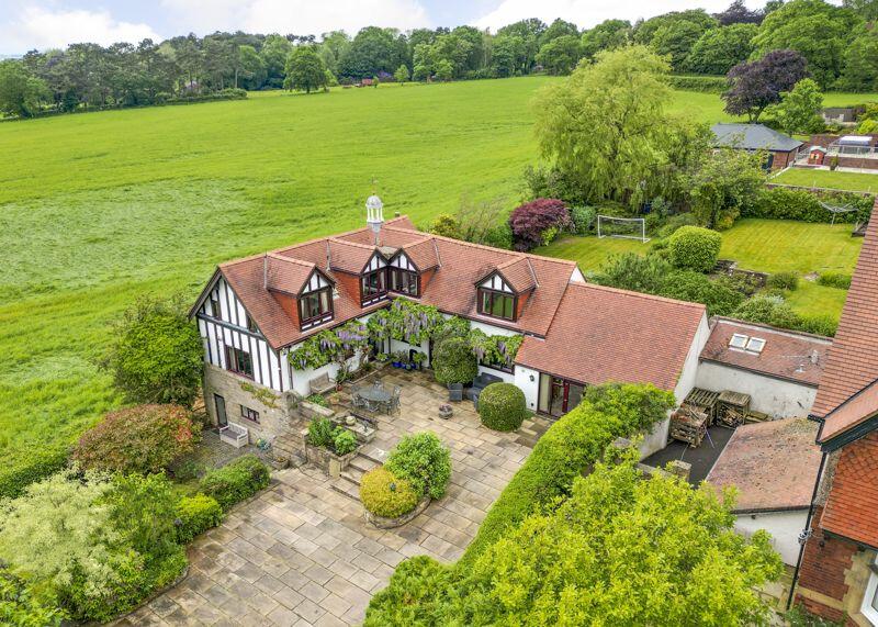 4 bedroom link detached house for sale in The Common, Parbold, WN8 7EA, WN8