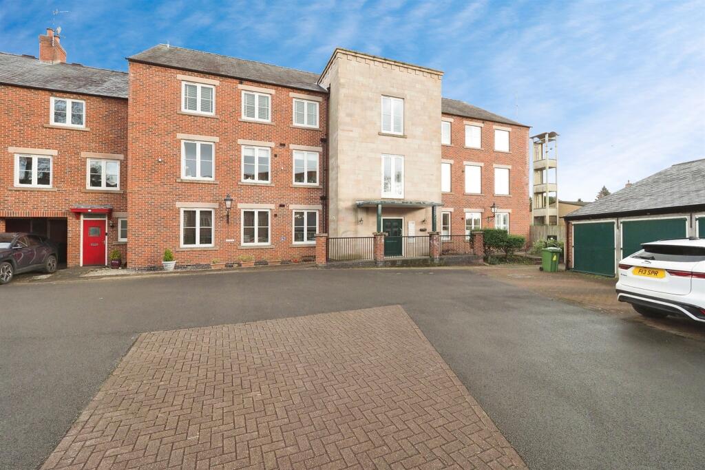 2 bedroom apartment for sale in Mill View, Belper, DE56