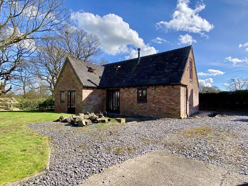 3 bedroom barn conversion for sale in Heath Road, Bromstead, Newport, TF10