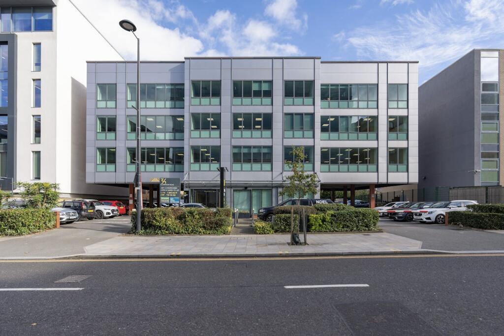 Office to lease in 34 Clarendon Road, Watford, WD17 1JJ, WD17