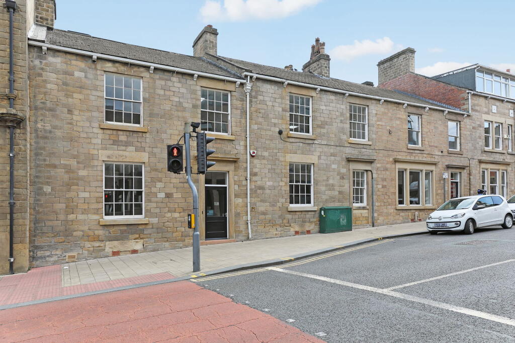 Office for rent in Regent Street, Barnsley, South Yorkshire, S70 2EG, S70