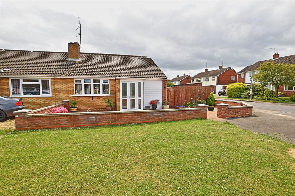 3 bedroom bungalow for sale in Markham Close, Duston, Northampton, NN5