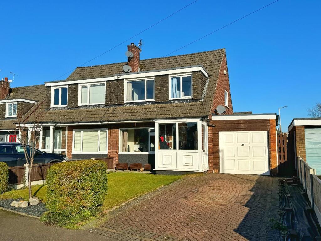 3 bedroom semi-detached house for sale in Stirling Avenue, Hazel Grove, SK7