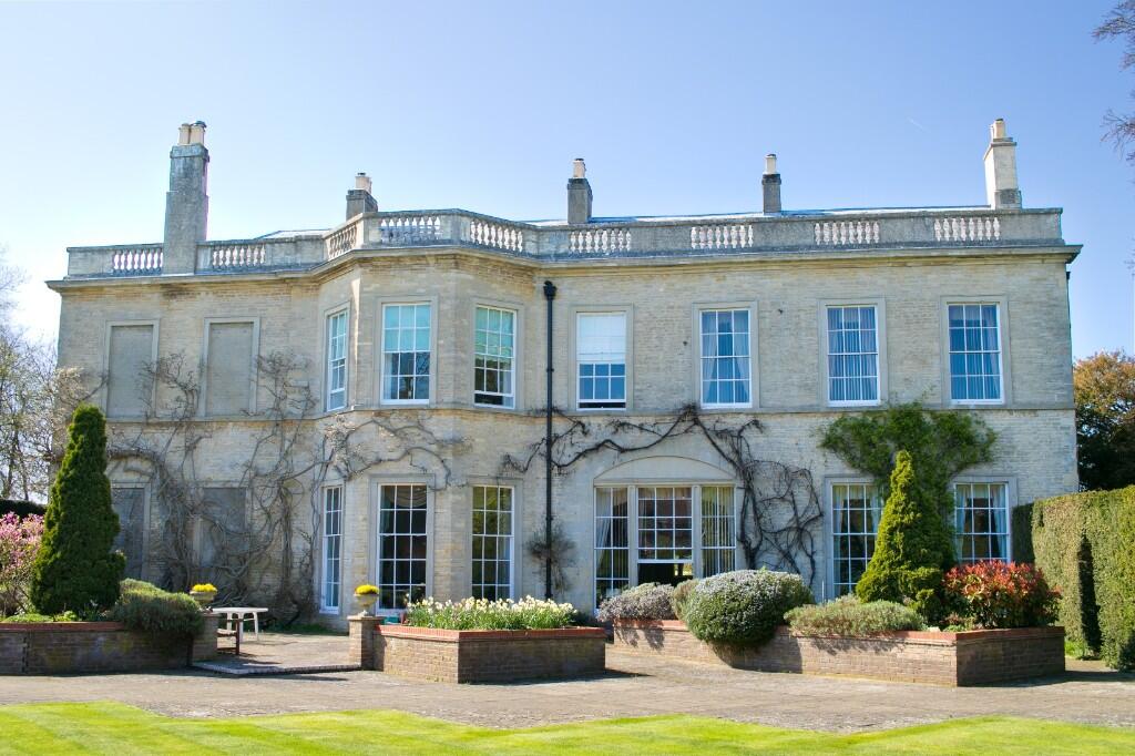 1 bedroom apartment for sale in Bicester House, Kings End, Bicester ...