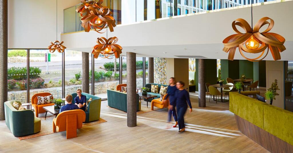 Office to lease in Arena, Grosvenor House, Basing View, Basingstoke ...