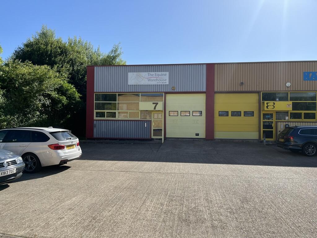 Storage facility to lease in Unit 7 Malling Industrial Estate, Brooks ...