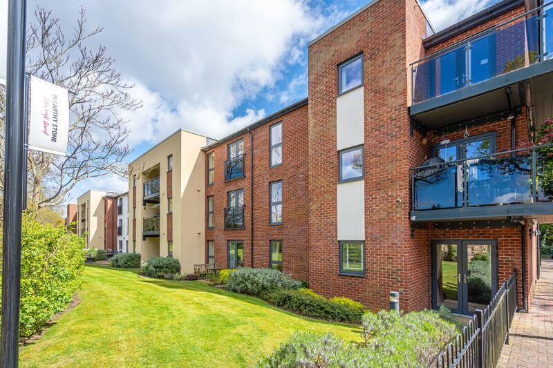 1 bedroom retirement property for sale in Thorneycroft, Wood Road ...