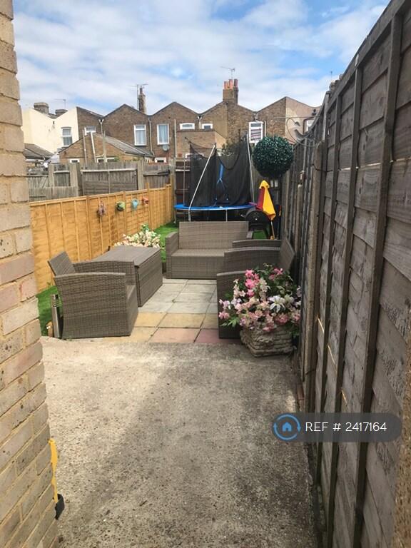 2 bedroom terraced house for rent in James Street, Sheerness, ME12
