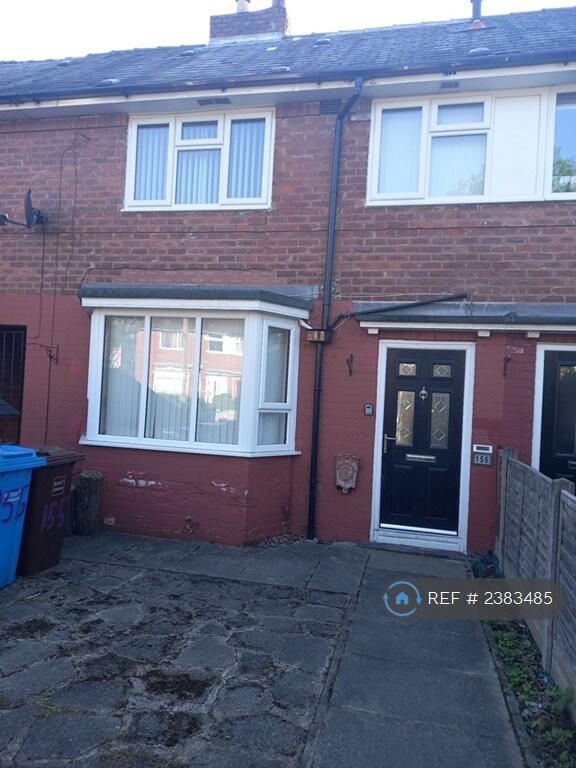 3 bedroom terraced house for rent in Lawton Moor Road, Manchester, M23
