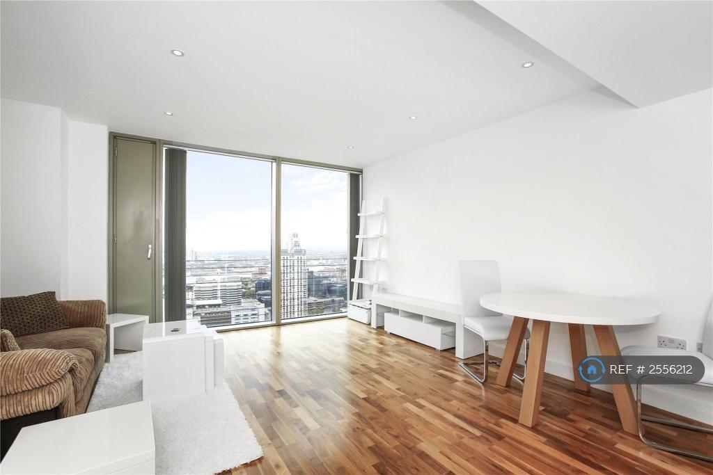 1 bedroom flat for rent in Landmark East Tower, London, E14