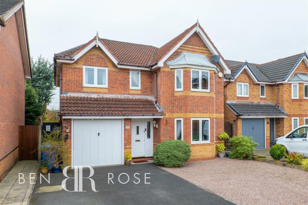 4 bedroom detached house for sale in Cherryfields, Euxton, Chorley, PR7