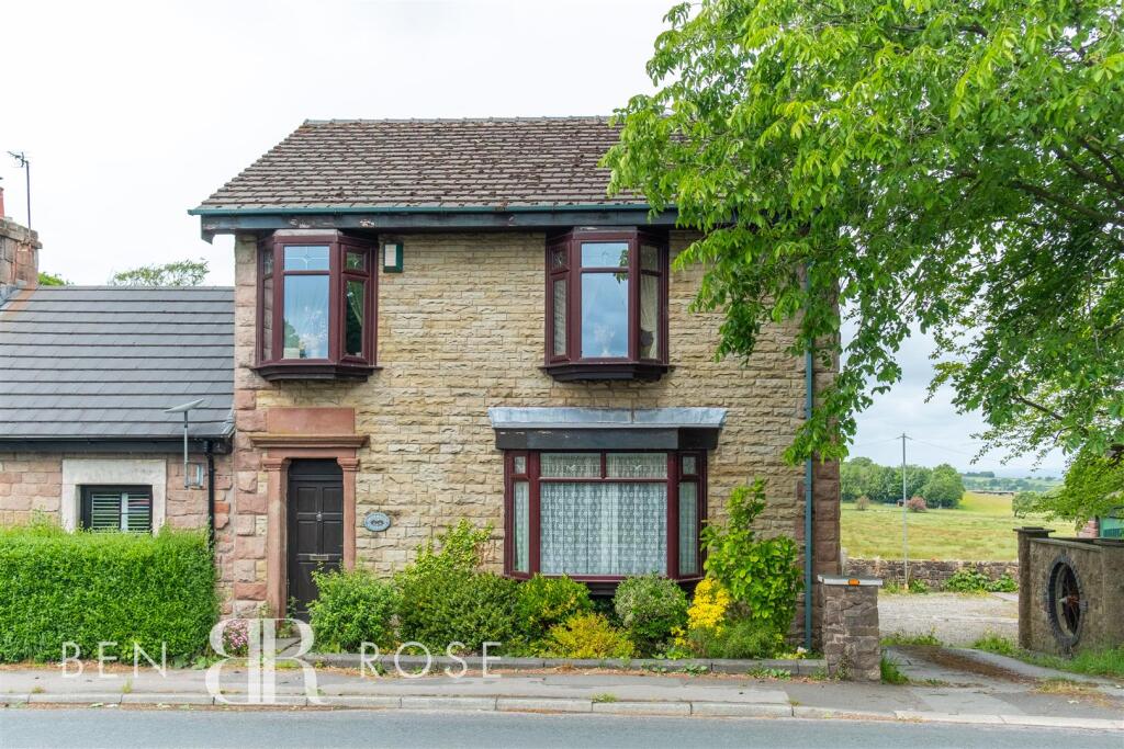 3 bedroom semi-detached house for sale in Chorley Road, Withnell ...