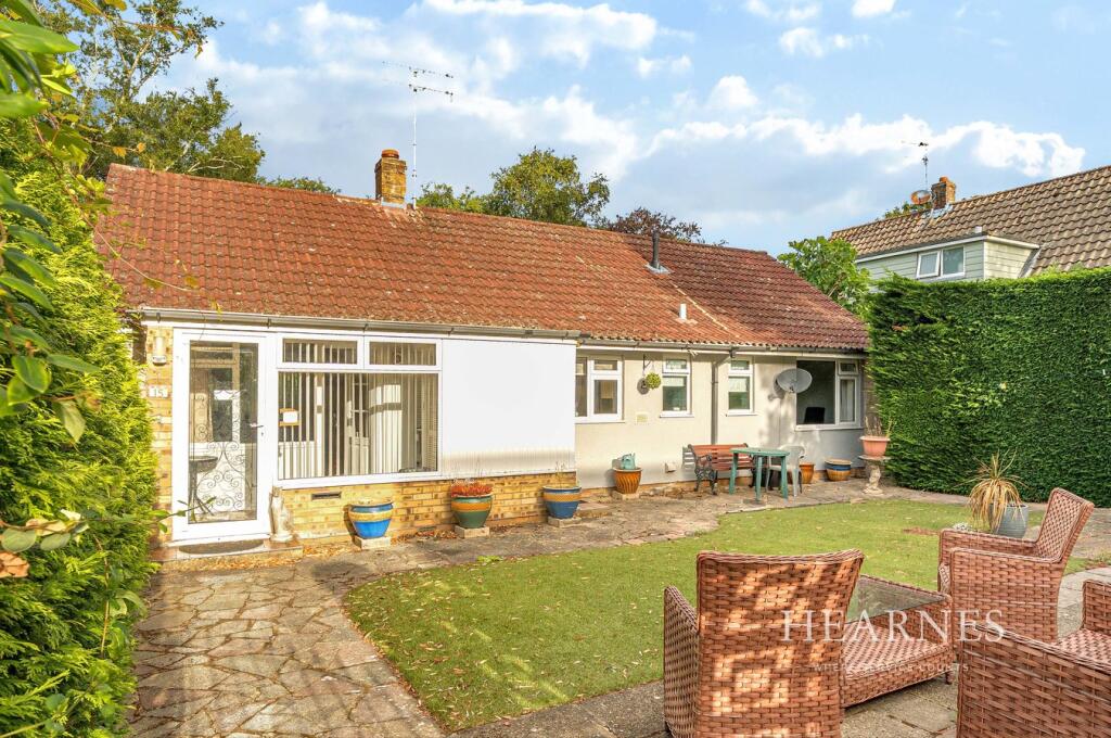 2 bedroom detached bungalow for sale in Thwaite Road, Coy Pond, Poole, BH12