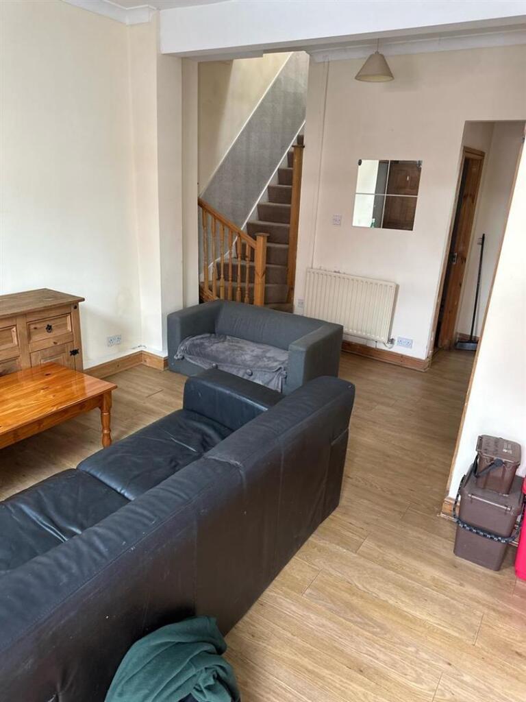 1 bedroom house for rent in Northcote Street, Roath, CF24