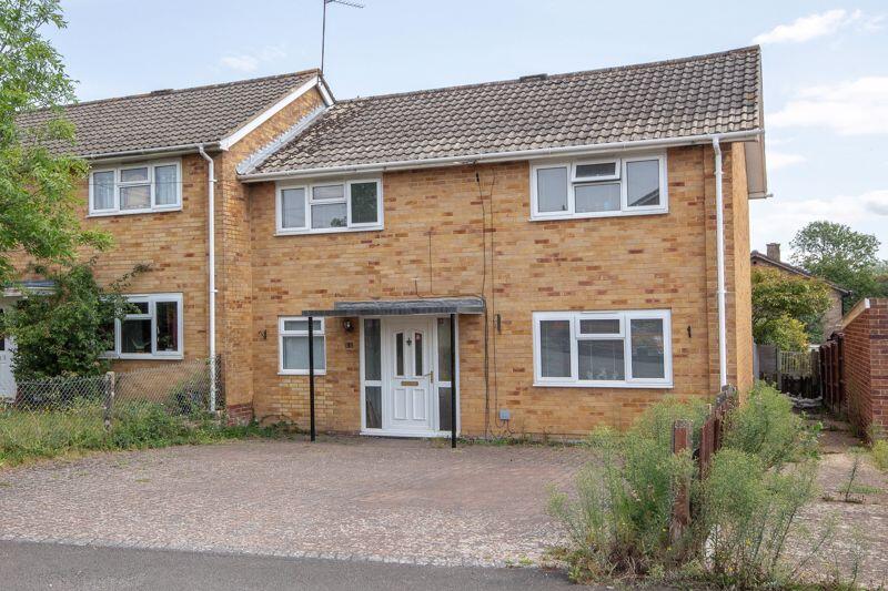 3 bedroom end of terrace house for sale in Hounsdown, SO40