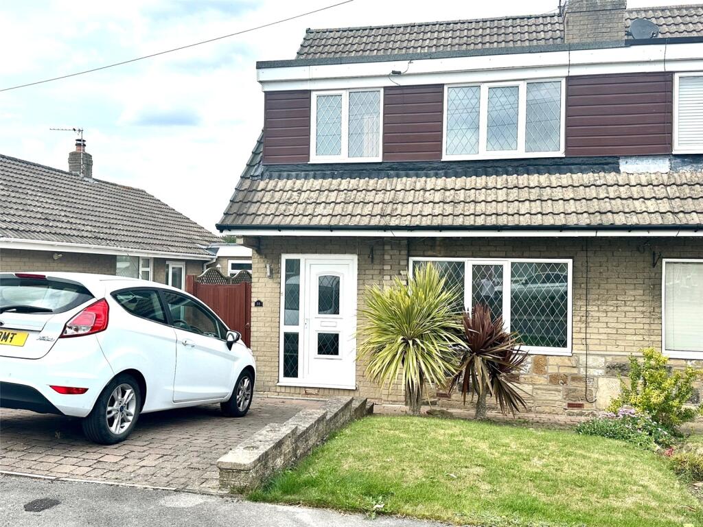 3 bedroom semi-detached house for sale in Highfield Crescent, Overton ...